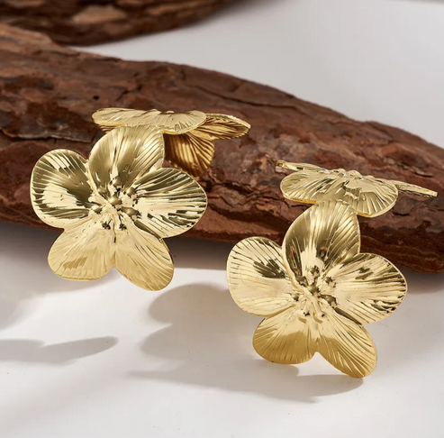 Boucle d’oreille Lisa – TssyBelle